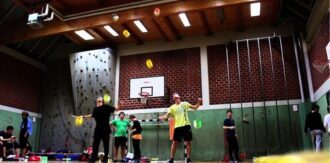 Diabolo Facts And World Records - The Fact Site