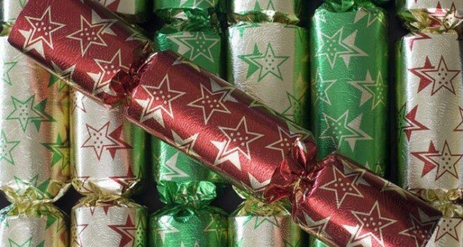 The History of Christmas Crackers - The Fact Site