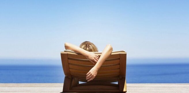 10 Health Benefits of Hitting the Beach - The Fact Site