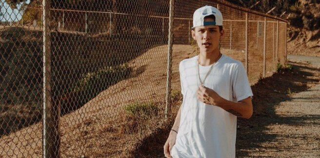 30 Facts About Carter Reynolds - The Fact Site