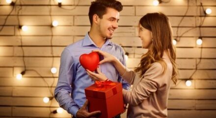 A Brief History of Valentine's Day - The Fact Site