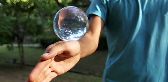 What is Contact Juggling? - The Fact Site