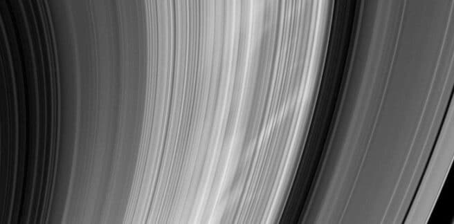 5 Fascinating Facts About Saturn's Rings - The Fact Site