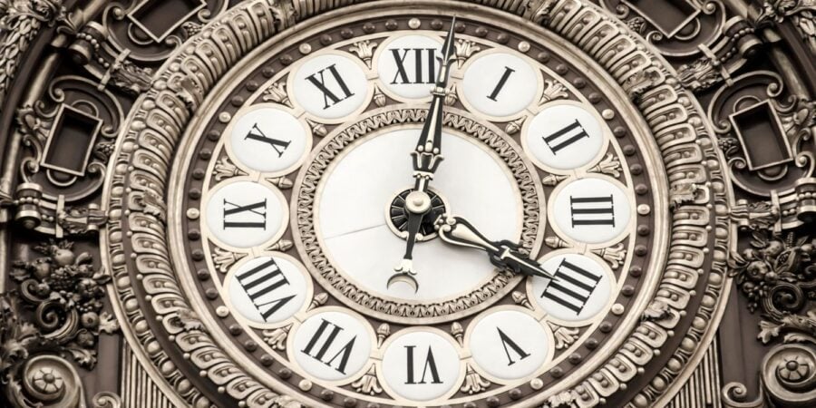 The History Of Roman Numerals - The Fact Site