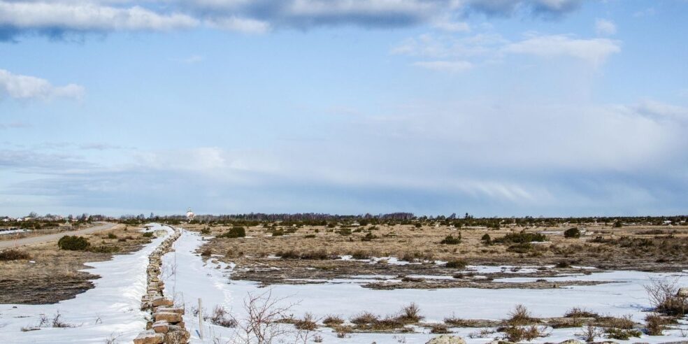 February 25: Facts & Historical Events On This Day - The Fact Site