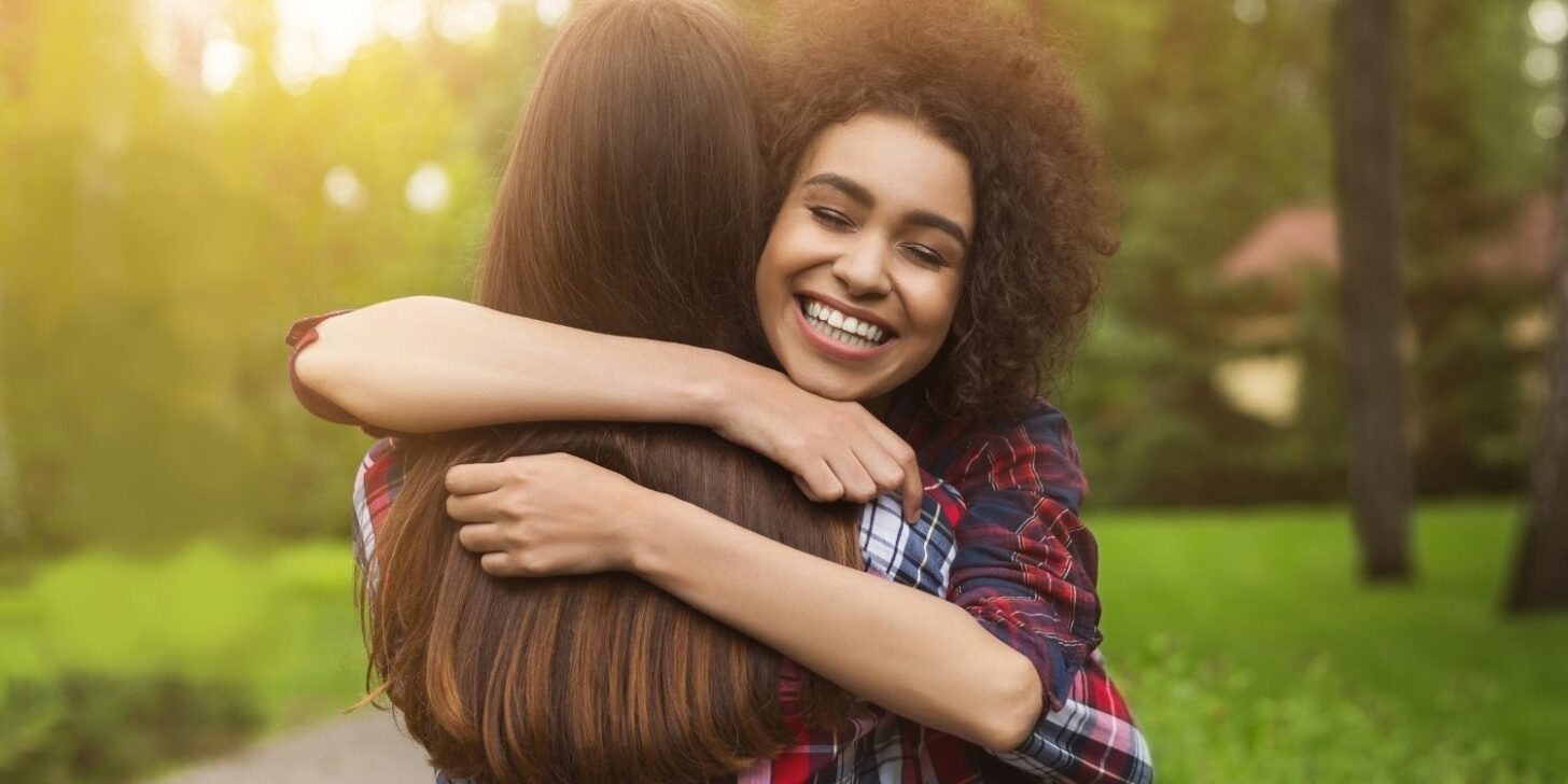 6 Health Benefits Of Hugging - The Fact Site