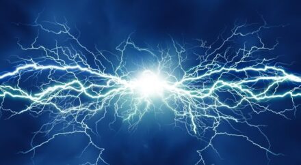What Causes Thunder And Lightning? - The Fact Site