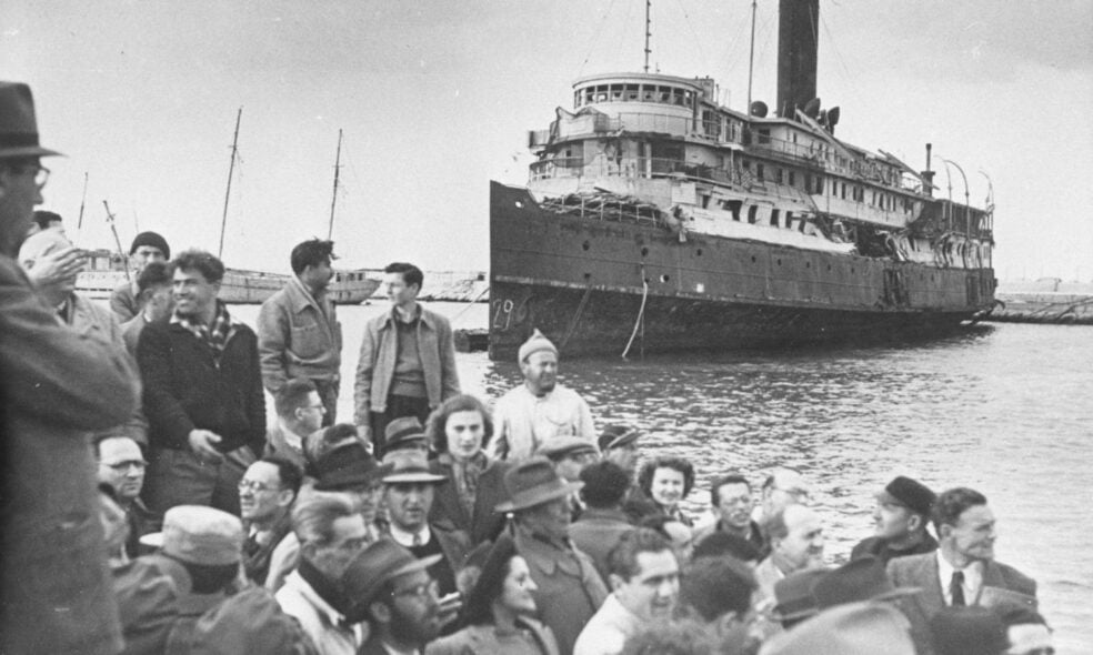 September 24: Facts & Historical Events On This Day - The Fact Site