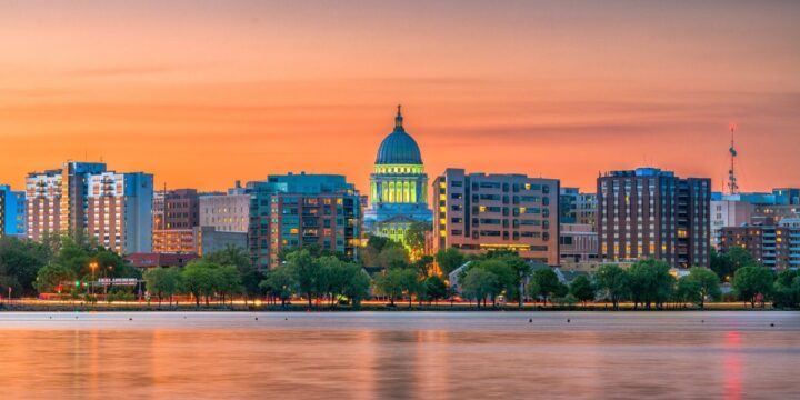 15 Surprising Facts About Wisconsin - The Fact Site