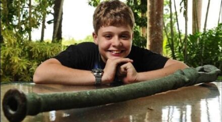 20 Strange Things That Have Washed Ashore - The Fact Site