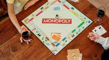 10 Facts About Money That Won’t Make You Rich - The Fact Site