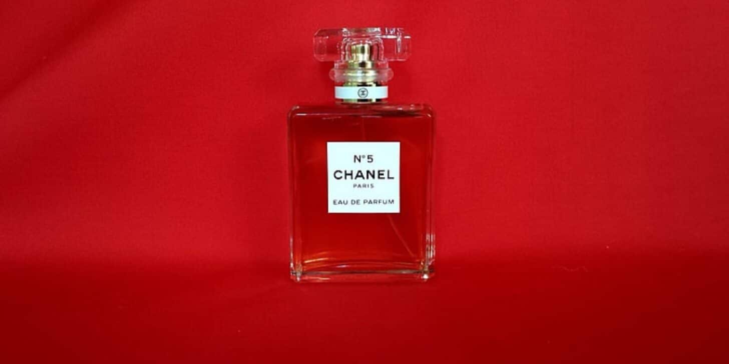 Calvin Klein Fun Facts & History - The Fact Site