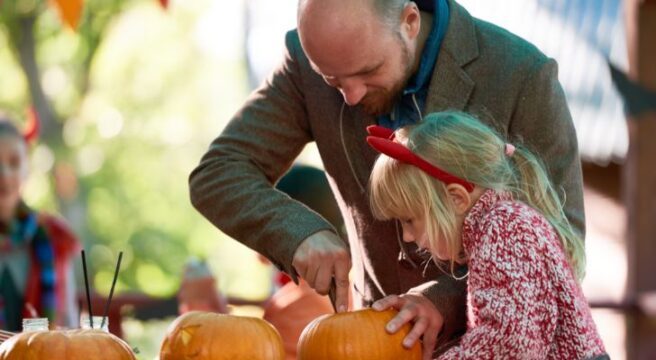 Why Do We Carve Pumpkins for Halloween? - The Fact Site