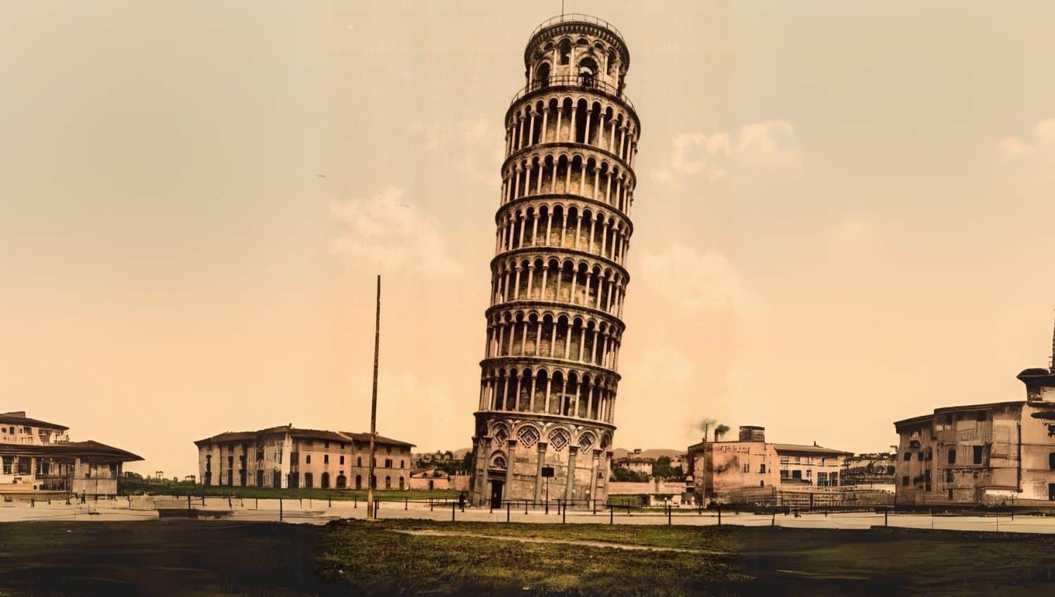 10 Puzzling Facts About the Leaning Tower of Pisa - The Fact Site