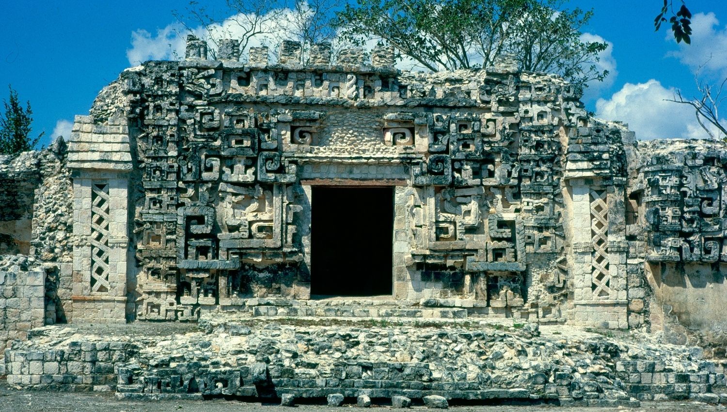 The Mesmerizing History of the Maya Civilization - The Fact Site