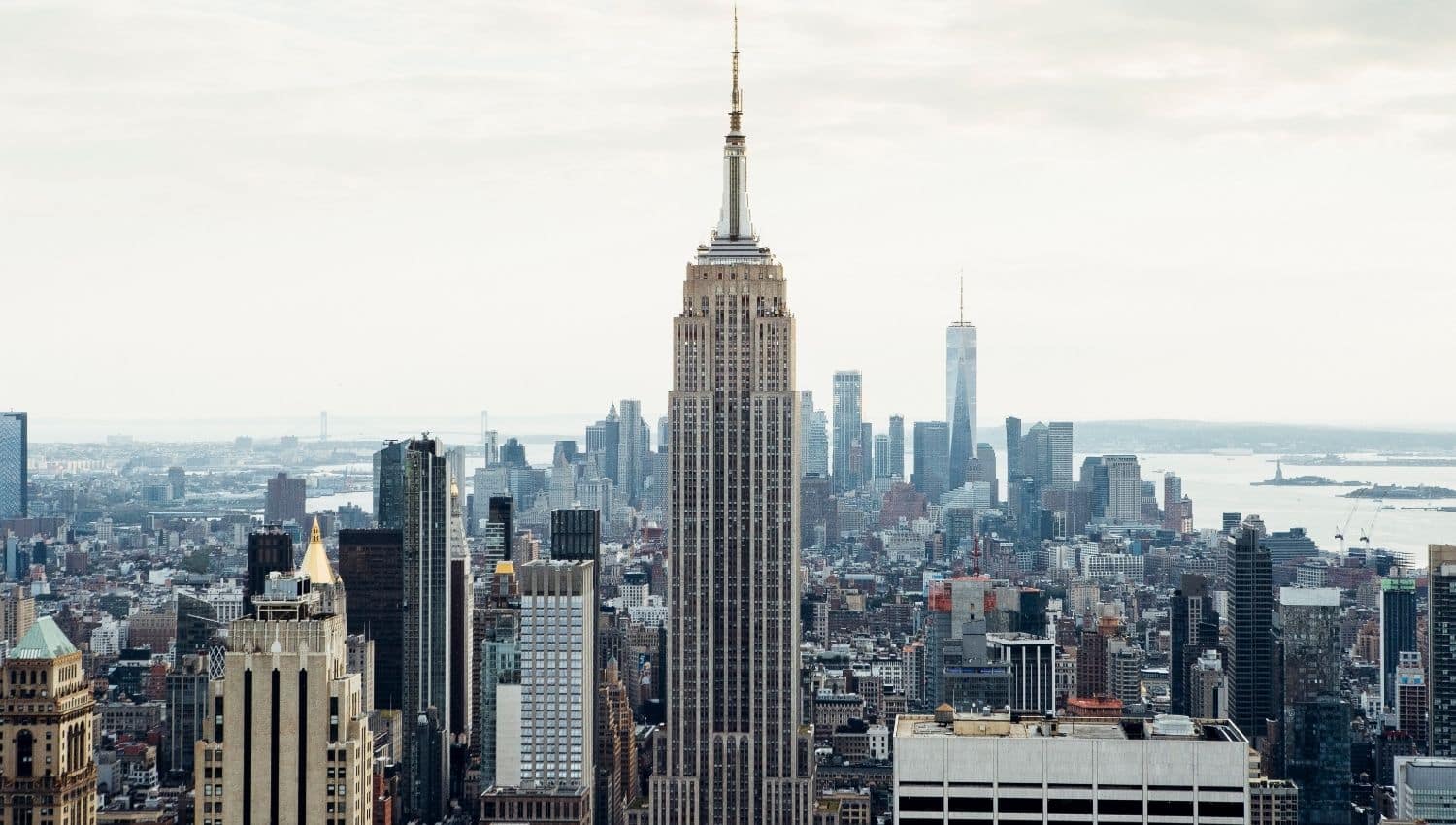 10 Fascinating Facts About the World’s Most Iconic Buildings - The Fact ...