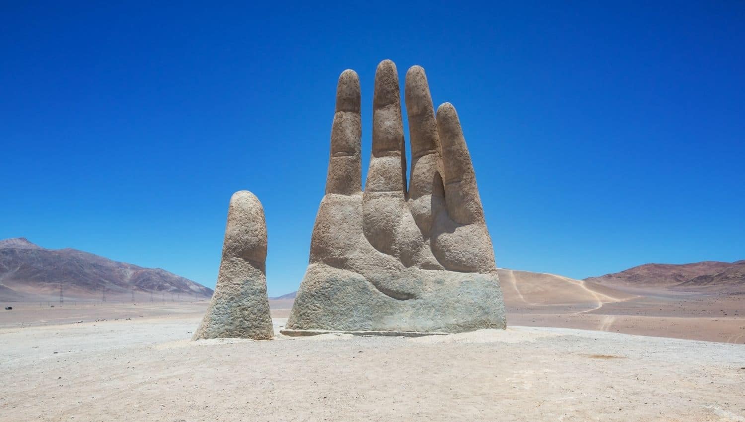 The Mysterious Meaning Behind Chile's Giant Hand of the Desert - The ...